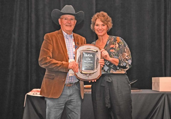 2015-2016 Utility Construction Buyer's Guide | Utility Contractor Magazine