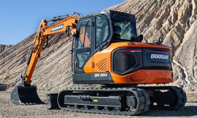 DEVELON Introduces New DX89R-7 Mini Excavator DEVELON Introduces New DX89R-7 Mini Excavator