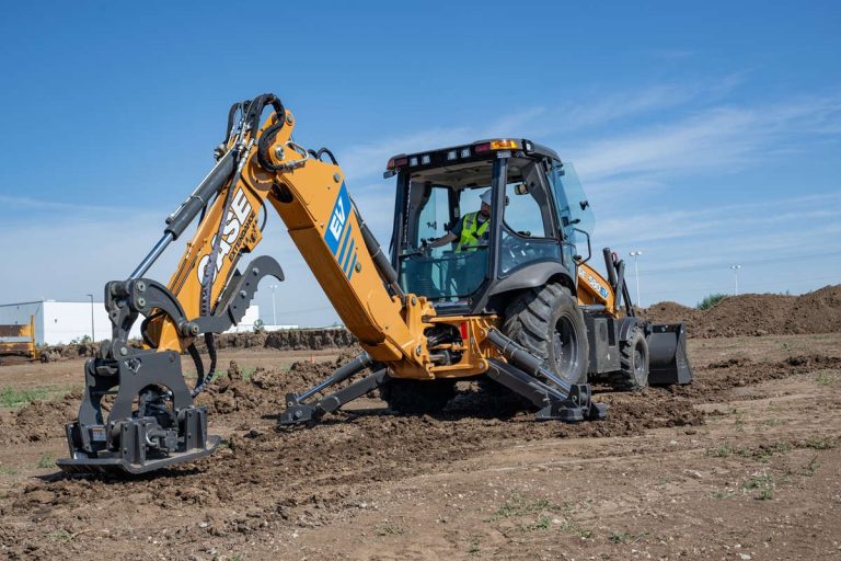 CASE Releases Industry’s First Electric Backhoe Loader