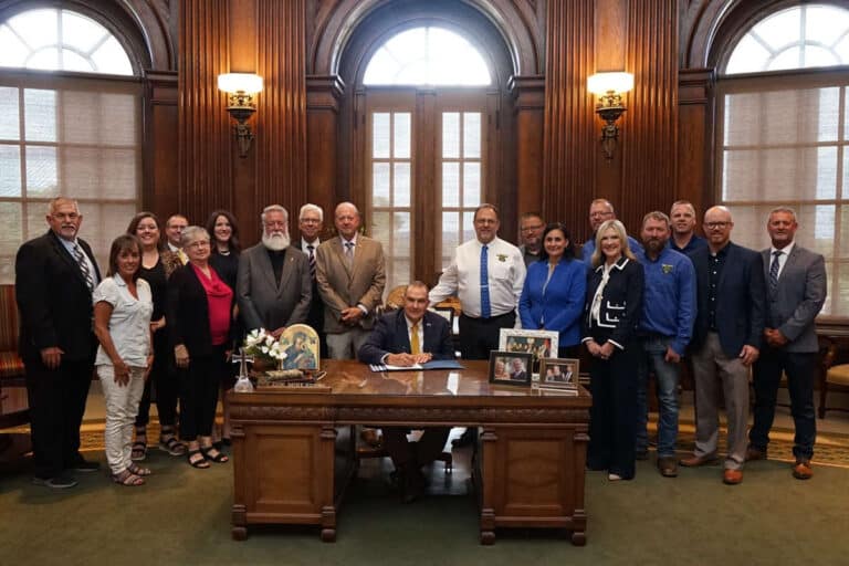 Missouri Gov. Kehoe Signs Damage Prevention Bill